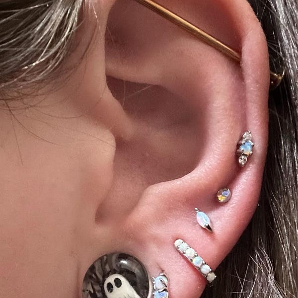 Tiny Carnation january Threadless Flat Back Earrings, 20,18,16ga, 5 ...