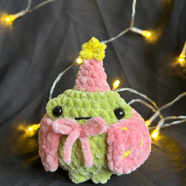 Wizard Frog Crochet Pattern / Magic Frog Crochet / US PDF Pattern ...