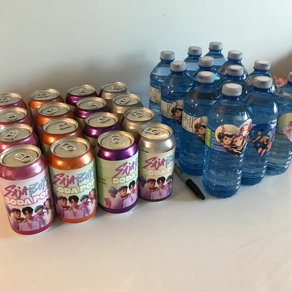 Printable Derpy Sussie Standee Cut Outs Backdrop, Kpop Demon Hunters ...