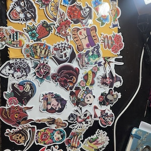 Everything Hurts and I'm Dying Sticker, Funny Sticker, Laptop Sticker ...