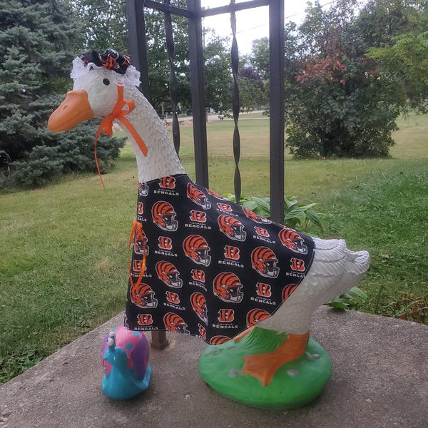 Nfl/detroit Lions Goose Dress/football Goose Clothes/concrete Goose ...