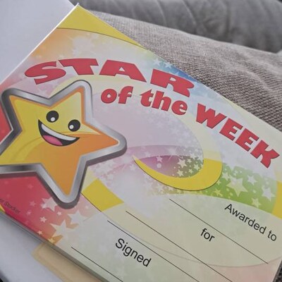 144 Personalised Well Done Star 30mm Reward Stickers for Teachers ...