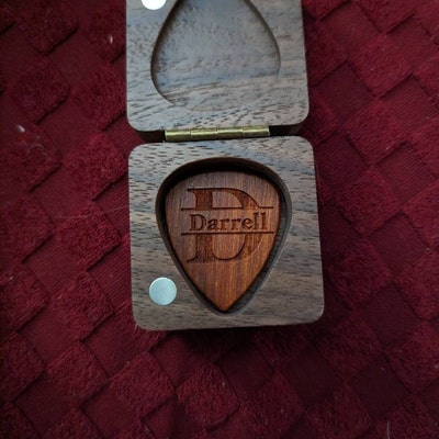 Personalized Engrave Guitar Pick Case, Custom Picks Plectrum Holder ...