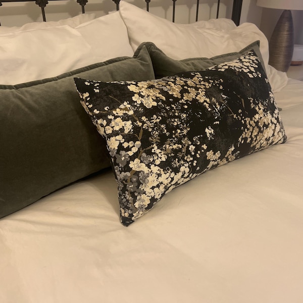 Kelly Ripa Home Flower Mania in Shell Decorative Pillow Cover. Accent ...