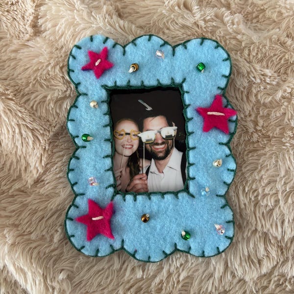 Polaroid Frame Felt Scalloped Ornament Template - Etsy
