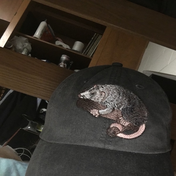 OPOSSUM WILDLIFE HAT - One Embroidered Men Women Baseball Gift Cap ...