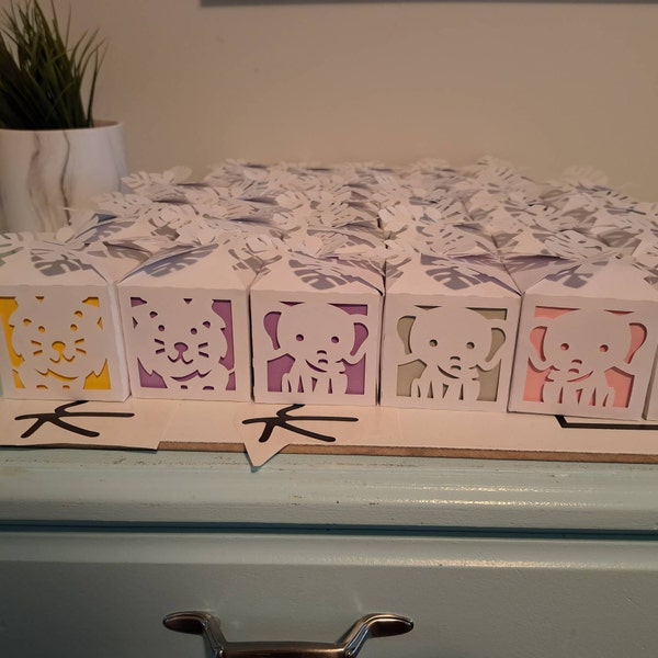 CHRISTMAS MANGER. SVG Template. Tri-fold Design. Decorative Nativity ...