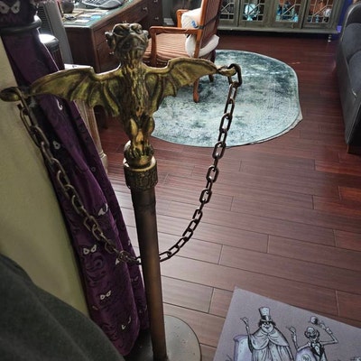 Full Scale Toad Queue Statue - Etsy