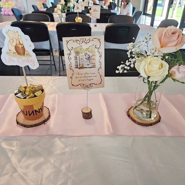 Classic Winnie the Pooh Svg, Winnie the Pooh Outline, Classic Pooh ...