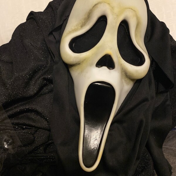 Scream 6 Mask Custom - Jill Roberts / Charlie Walker Ghostface - Etsy