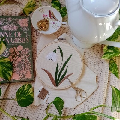 Floral Book Embroidery Pattern, Instant Download, Reading Book Decor ...