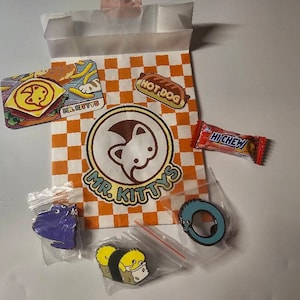 Cuddle Pile Worm on String Enamel Pin - Etsy