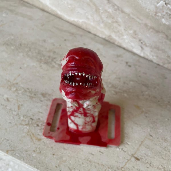 Chest Exploding Creature! Scary Halloween Costume or Alien Cosplay ...