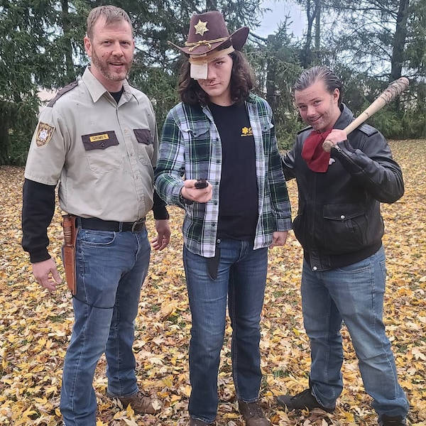 Rick Grimes Carl Grimes Judith Grimes the Walking Dead Sheriff Hat ...