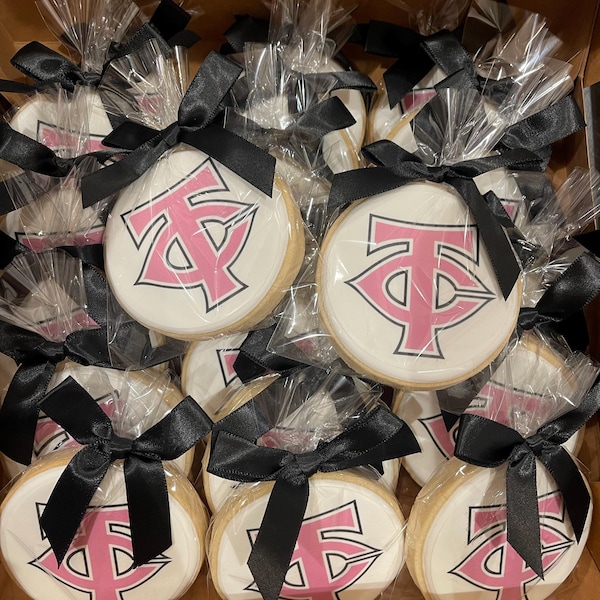 Valentines Day Themed Custom Edible Cookie & Cupcake Topper | Frosting ...