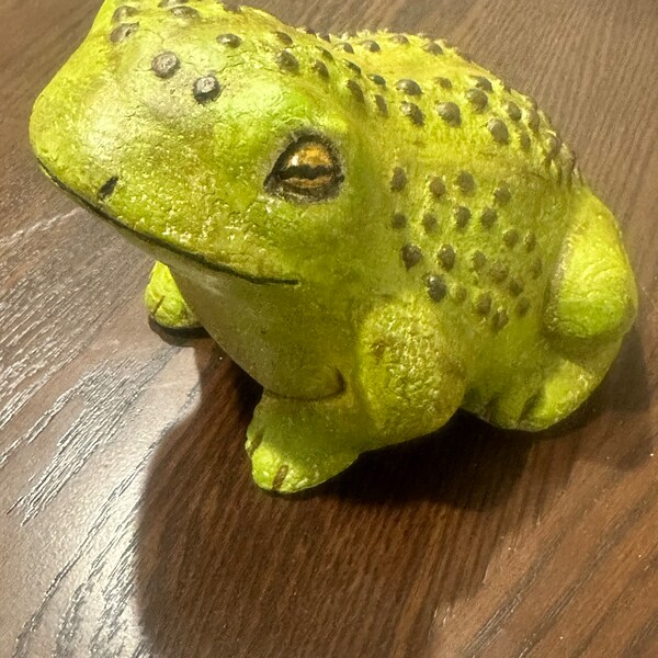 Toad Statue, Concrete Toad Figure, Cement Statue of Toads, Garden Decor ...