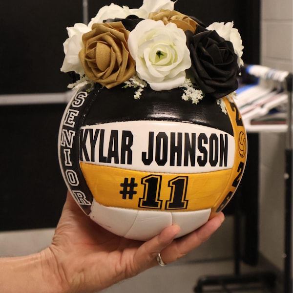Custom Senior Night Volleyball Flower Arrangement | Personalized Team ...