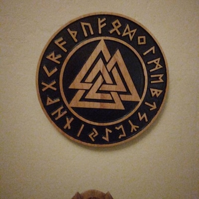 Wood Carved Viking Odin Valknut Wall Art, 3D Carved Nine Points of ...