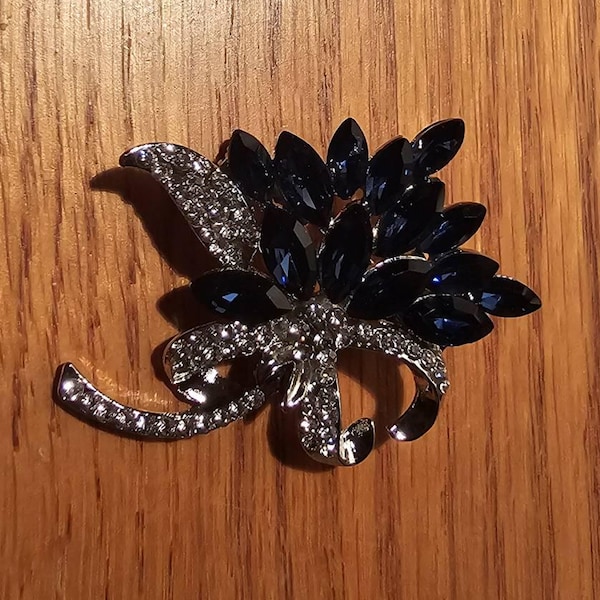 Silver Pearl Large Rhinestone Brooch, Rhinestone Pin, Pins, Pearl ...