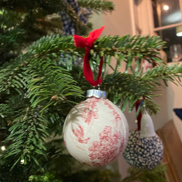Red Toile Christmas Ornament: French Country Fabric Tree Decoration - Etsy