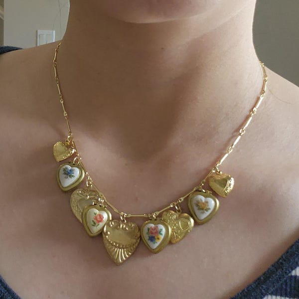 Vintage Women's Gold Watch, Vintage Gold Tone Ladies Watches, Dainty ...