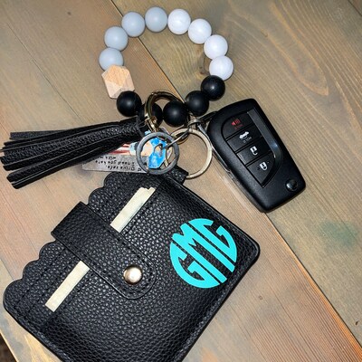 Safety Alarm Keychain for Women, Safety Keychain for Women Self Defense ...