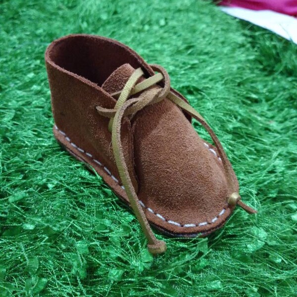 Baby Shoe Pattern to Make Baby Chukka Shoes. Get These Baby Boots ...