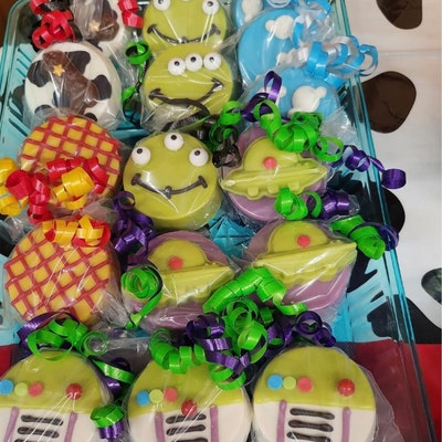 Sloth Assortment Chocolate Oreos and Pretzels - Etsy