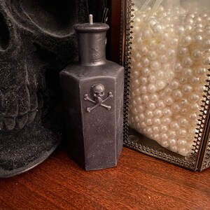 Black Beeswax Poison Bottle Candle - Conjuring Spirits Collection - Etsy