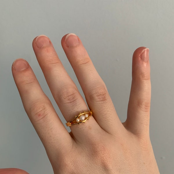 Pearl Gold Anxiety Ring, Meditation Ring, Fidget Ring, Anxiety Jewelry ...