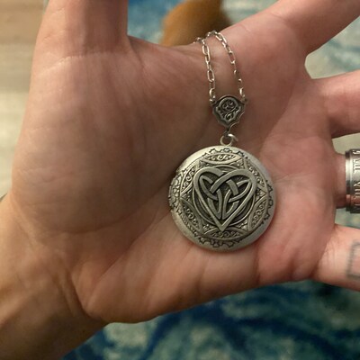Antique Silver Locket Locket Silver Round Locket Emerald - Etsy