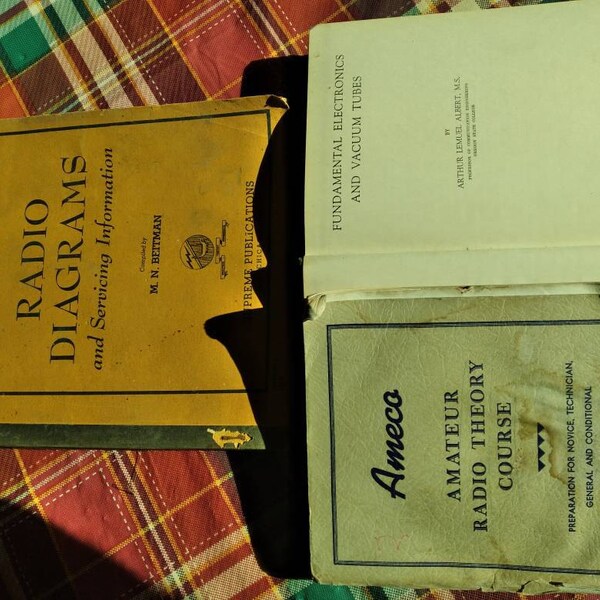 NN-LEICA General Catalogue 1955-1058 Models Lf, Elf, Llld, Lg, Lllc ...