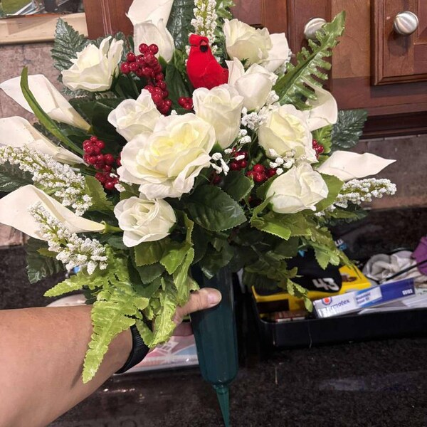 This Cemetery Cone Has Grave Flowers Including Cream Calla Lilies ...