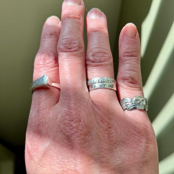 Taphophile Ring in Sterling Silver Memento Mori Skull - Etsy