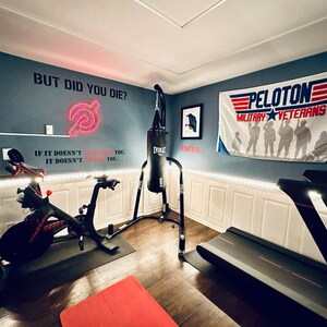 Large Gym Wall Decal RUN. Wall Decal Running Wall Decal - Etsy