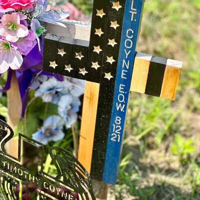 Thin Blue Line Cross Police. Police Support. Back the Blue. Police ...