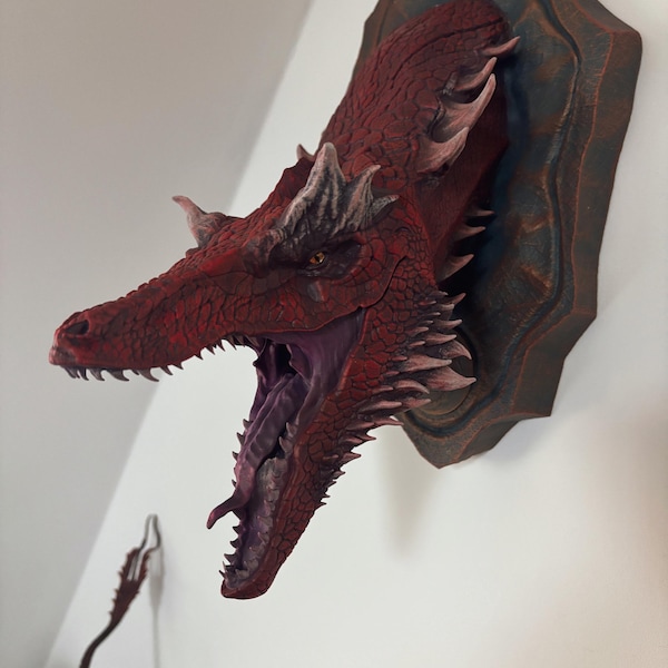 Figurine Statue of Meridia From the Mountainous Expanses of Skyrim ...