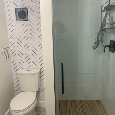 Removable Spring Bee Pattern Wallpaper in Midnight Black Peel and Stick ...