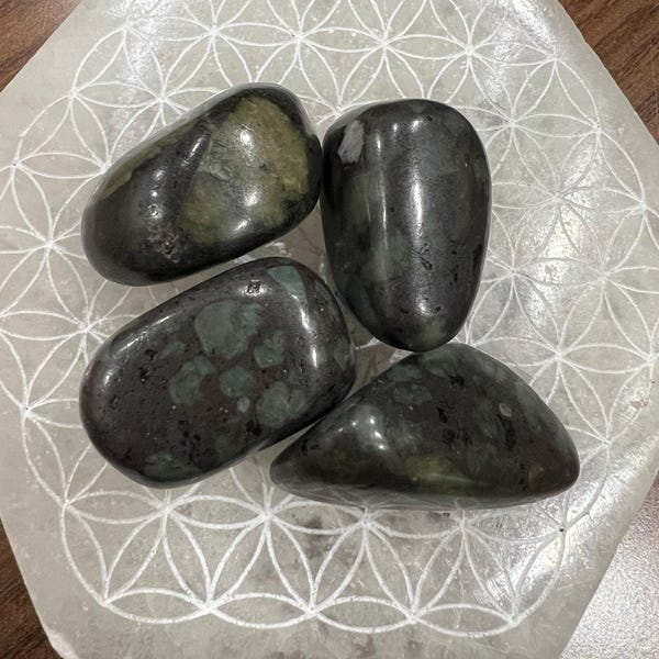 Muscovite Mica Crystal Tumbled Stone Polished Stone Gemstone / Love ...