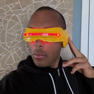 Macho Man Randy Savage 3d Printed Crown and Septor Cosplay Prop - Etsy