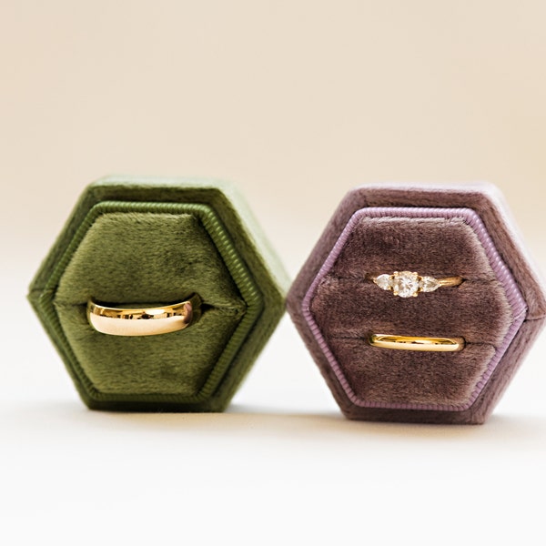 Plum Paradise Round Velvet Ring Box in Single/double Slots Engagement ...