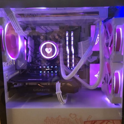 Original Evelynne ® in WHITE the Pink Gaming Computer Pink PC - Etsy