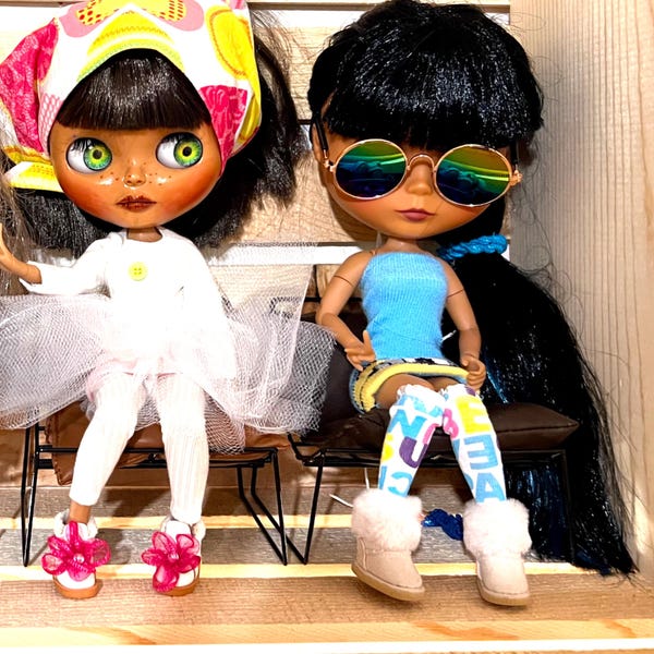 Dinosaur Finger Puppets With Coordinating Volcano Bag - Fun and ...