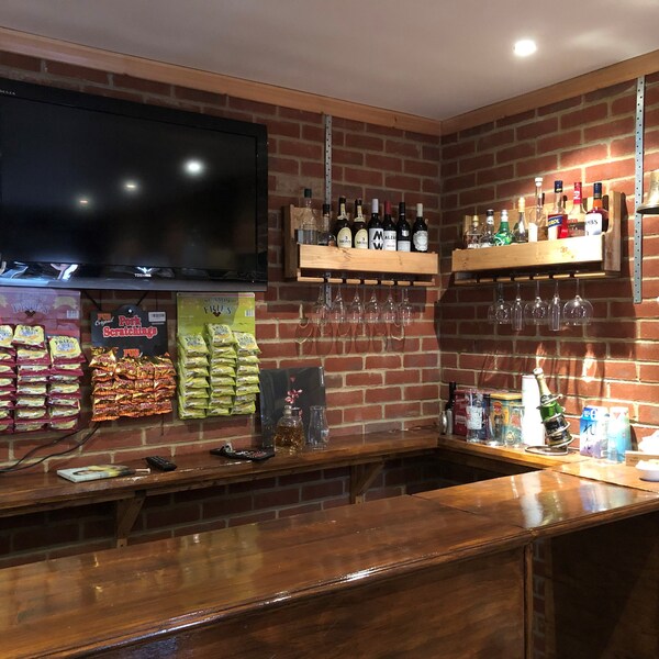 Wall Mounted Home Bar, Drinks Rack, Gin Rack, Cocktail Cabinet, Wine ...