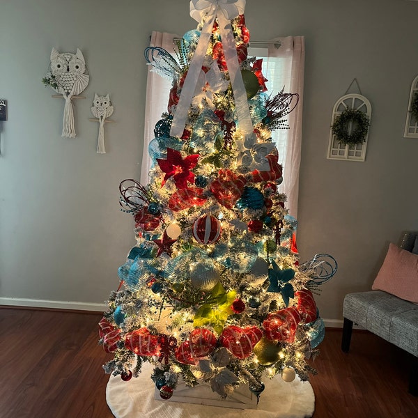 Icy Snowflakes With Iridescent Snowflakes Bow 12” Wide 8 Streamers Tree ...