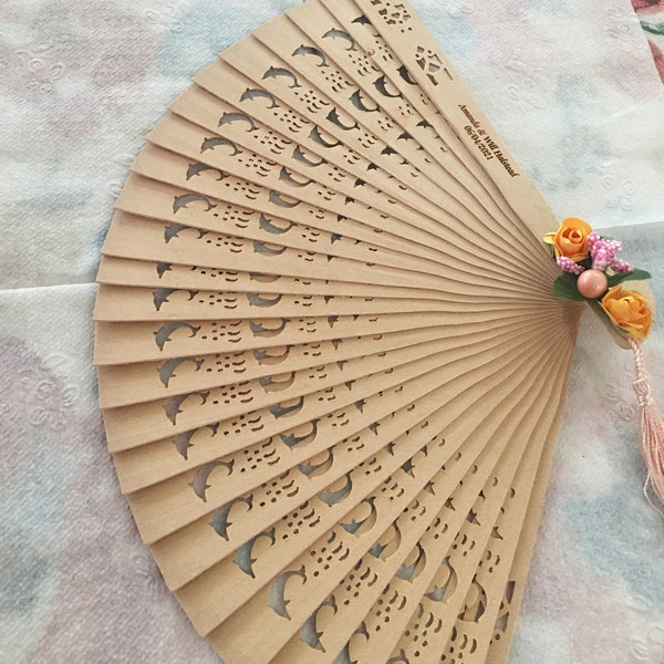 Personalized Natural Wooden Fan Gifts , Hand Fan for Wedding Gift ...