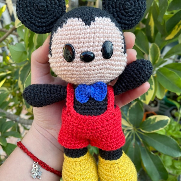 Mika the Mouse | Amigurumi Crochet Pattern by Linhas De Algodão ...