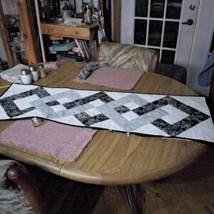 PDF Pattern for Interlocking Squares Table Runner DIGITAL - Etsy
