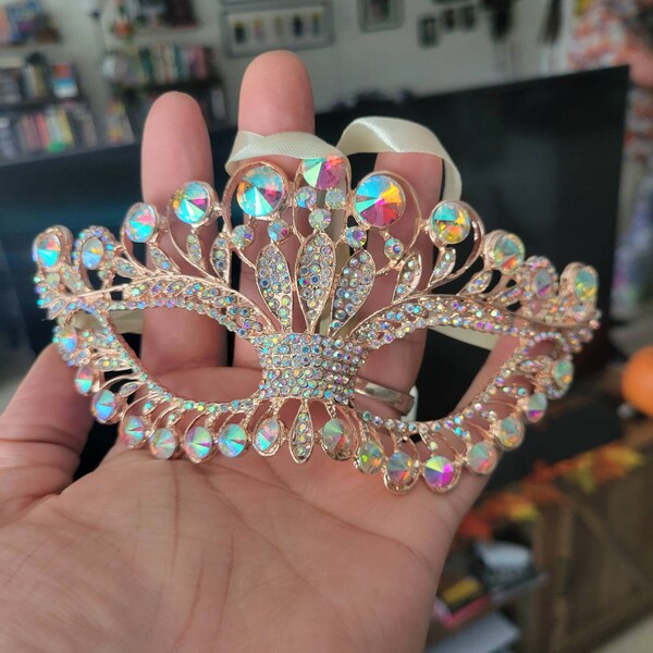 Masquerade Mask Luxury Green Crystal, Rhinestone Eye Mask, Elegant ...