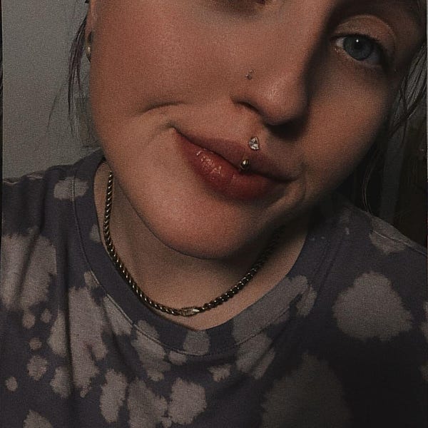 16g Teardrop Medusa Ring • Lippy Loop Labret • Surgical Steel Lip Ring ...